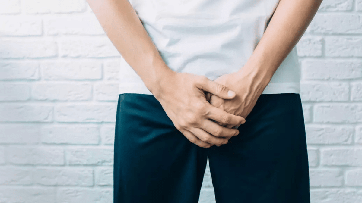 Experts explain what men can do if they suffer from 'summer long balls ...