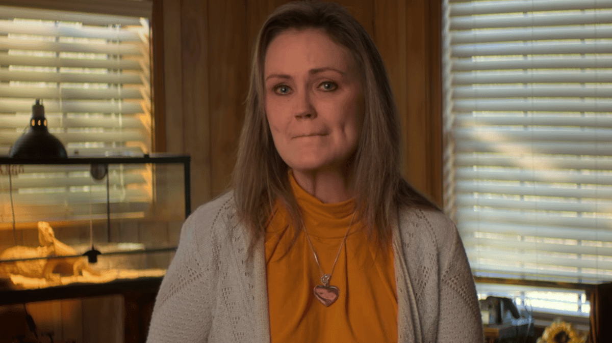 Horrifying moment mother found her daughter stabbed to death by woman ...