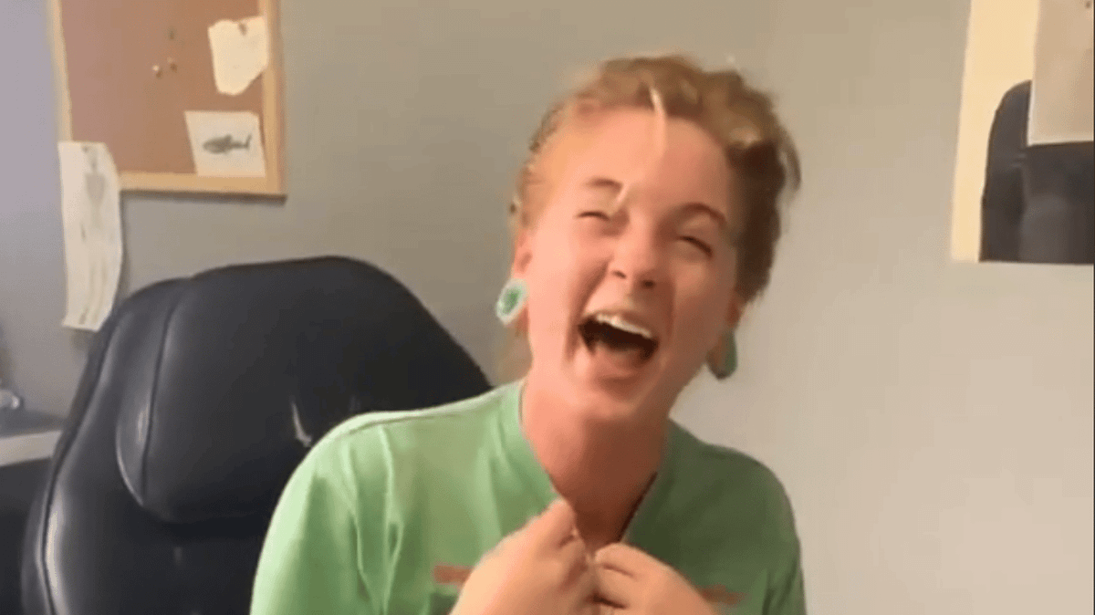 Woman in hysterics after tattoo artist makes major spelling mistake on ...