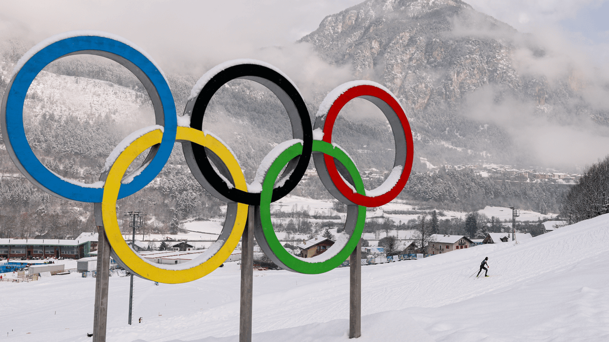Olympic Committee defends selling shirts showing ‘Nazi propaganda’
