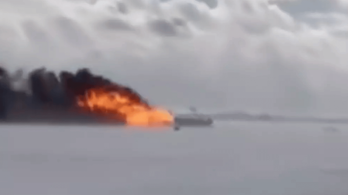 Delta Air Lines crash survivor explains harrowing moment plane flipped ...