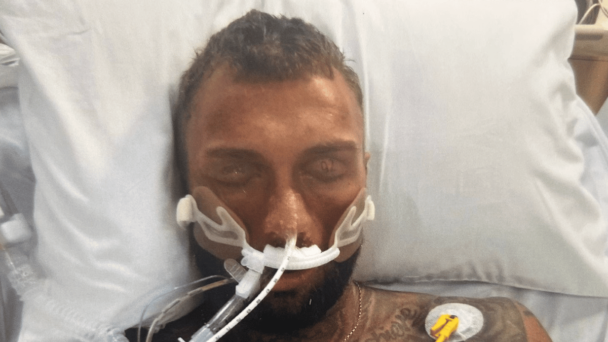 Bodybuilder, 32, left fighting for his life after becoming addicted to ...
