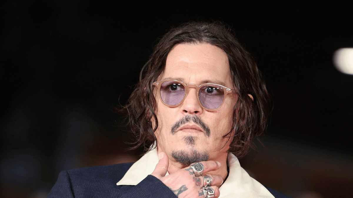 Johnny Depp gave Heath Ledger’s daughter his entire salary from movie ...