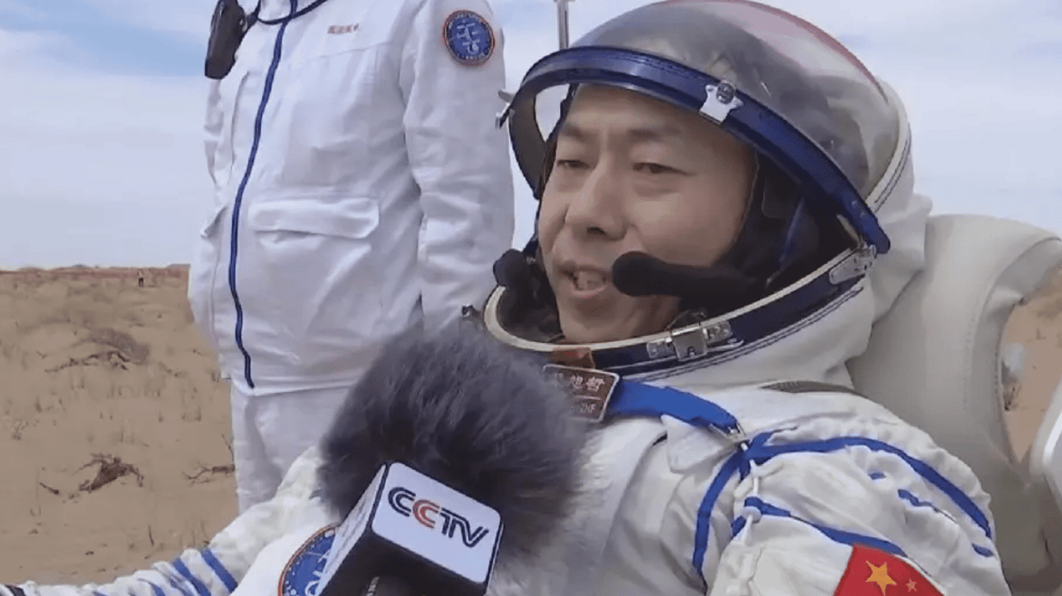 Chinese astronaut who's just returned from space had life-changing ...