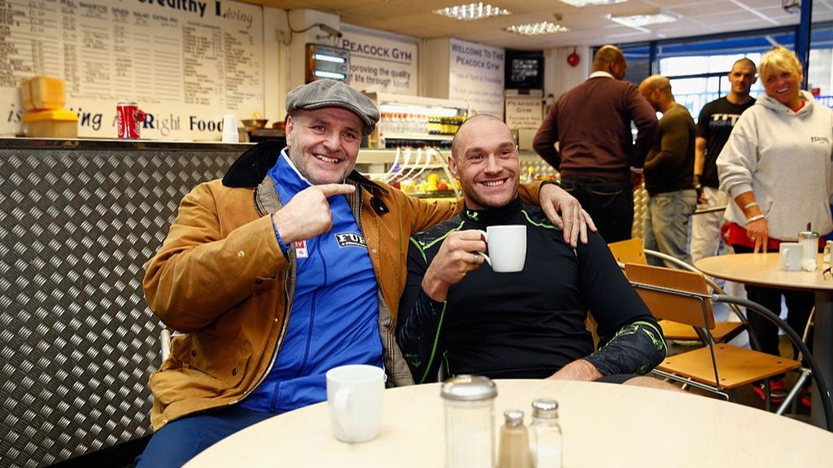 Tyson Fury responds after dad John said their relationship is ...