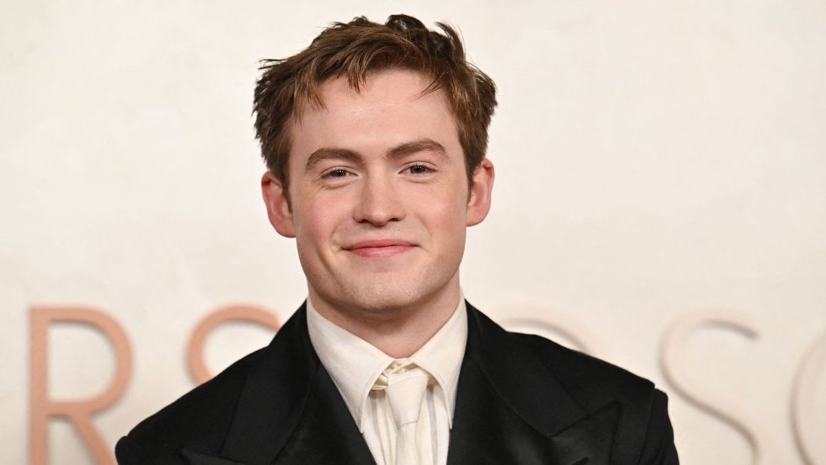 Everything To Know About ‘Heartstopper’ Star Kit Connor’s Dating Life