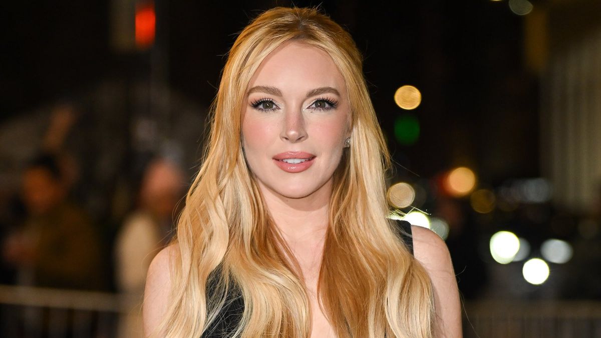 WTF Is A Mini Facelift, And Will It Make Me Look Like Lindsay Lohan?