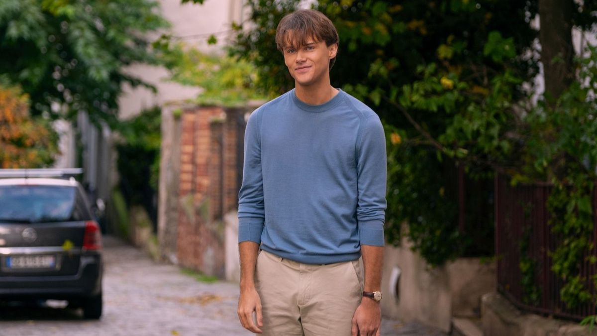 Post-‘TSITP’ Finale Thoughts: Where’s The Line Between Stalking And ...