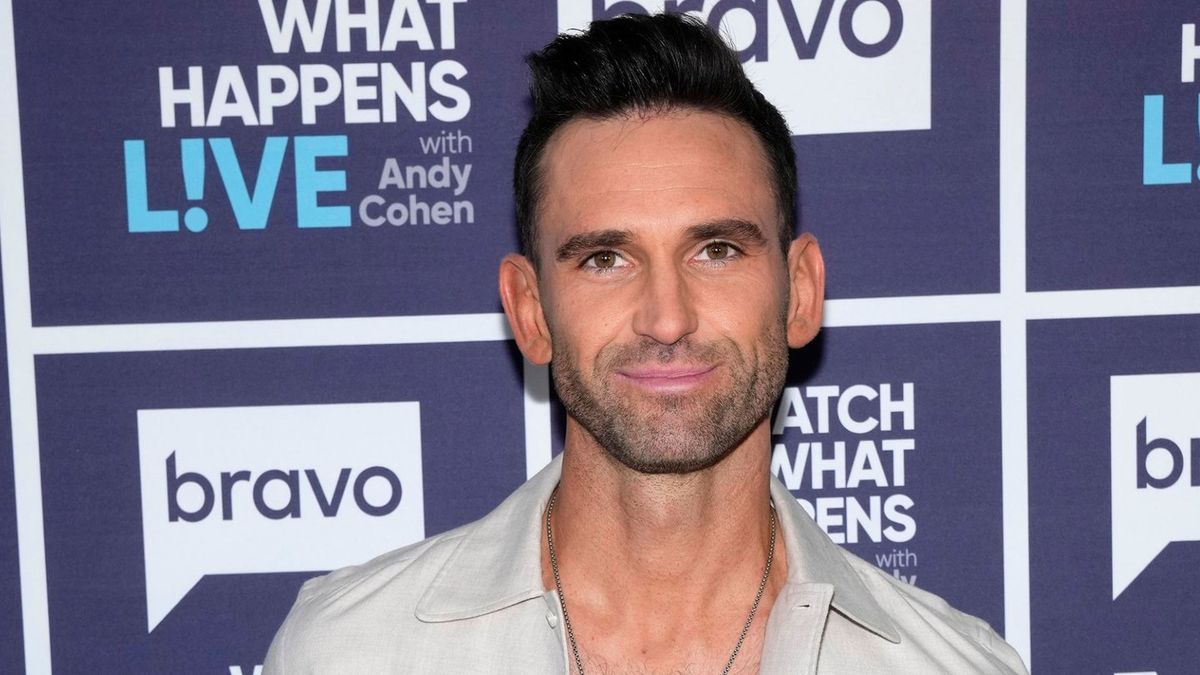 Everything We Know About Carl’s Current Dating Life
