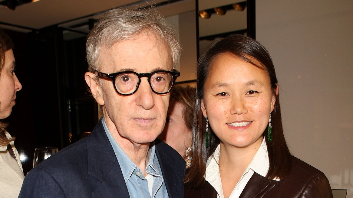 Woody Allen gives rare insight into 35-year age gap relationship after ...